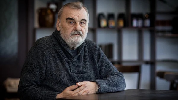 HYB4 Čítárna: Slovenský literární večer – Ivan Štrpka – iTvar